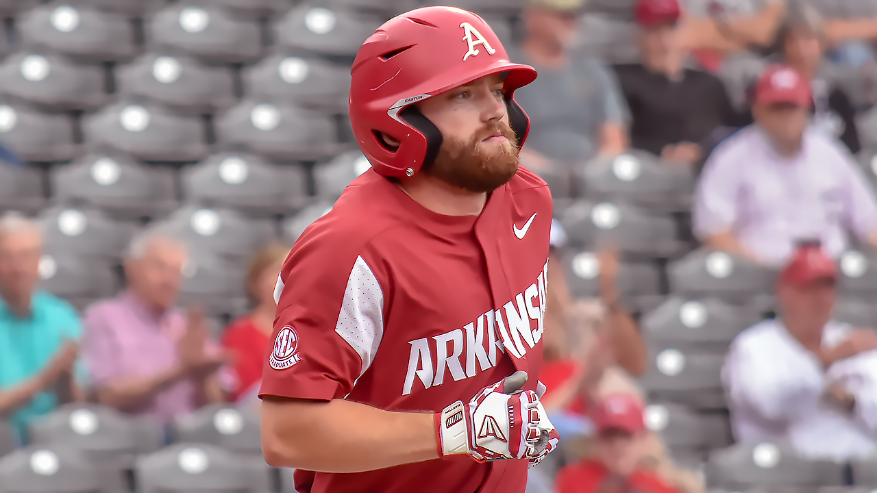 Ezell signs free-agent deal with Tampa Bay; third from Hogs to sign ...