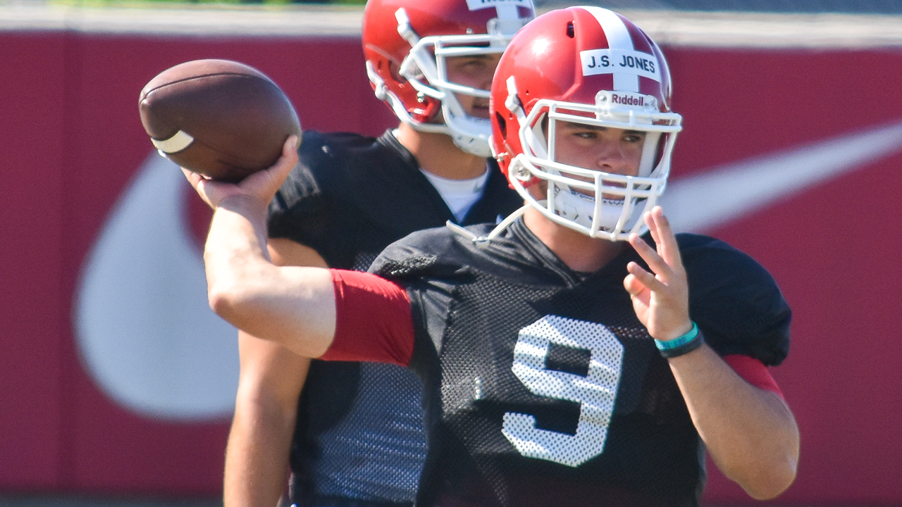 FACES OF CAMP: Photos from offensive side of ball Monday morning » Hit ...