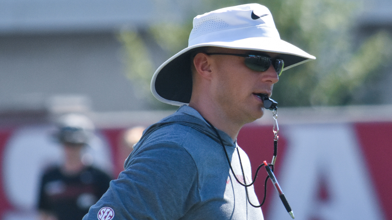 FACES OF CAMP: Collection of photos from Wednesday practice | Hit That ...