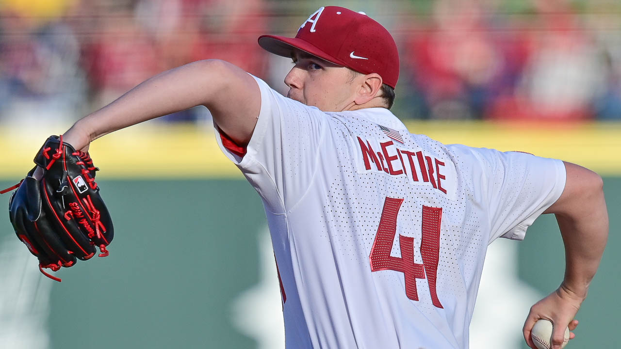 Former Hogs pitcher James Teague on start of season » Hit That Line ...