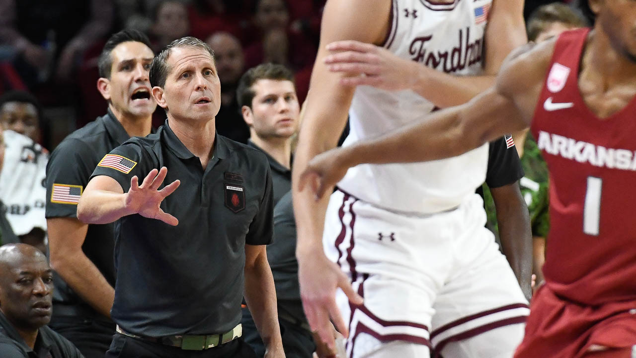 Razorbacks' coach Eric Musselman on new freshman signee » Hit That Line ...