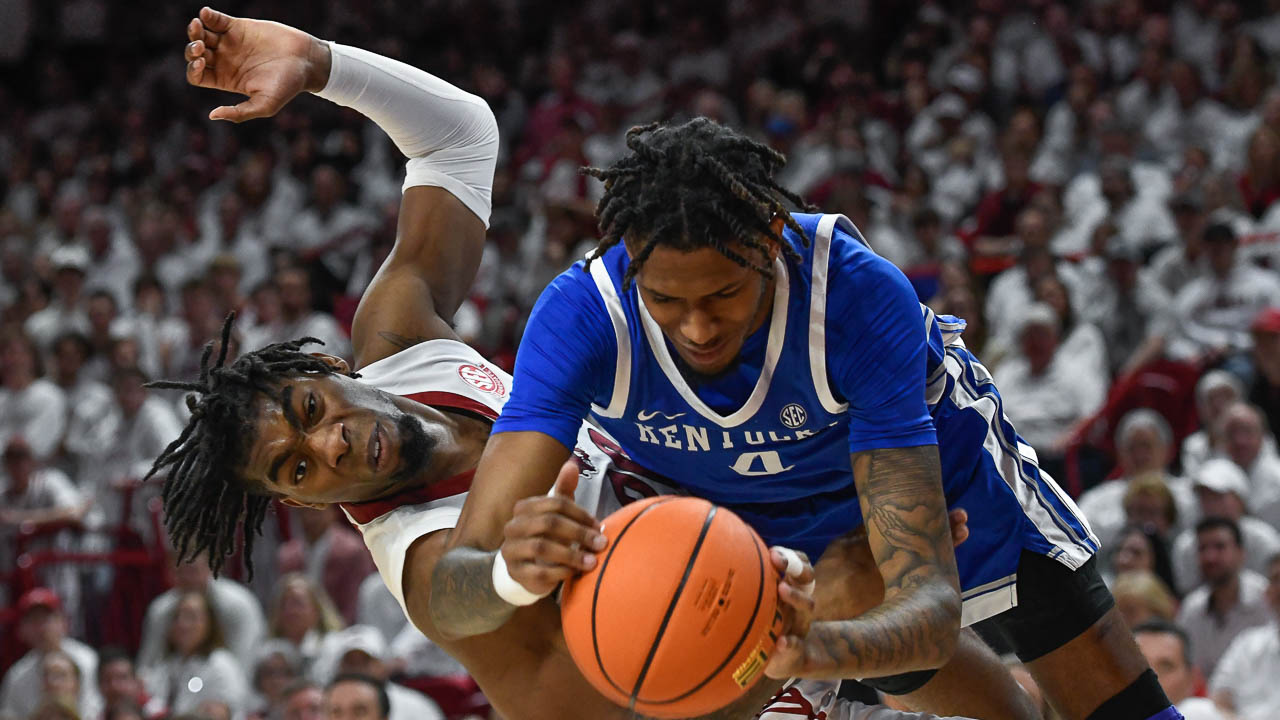 Hogs' Kamani Johnson previews Sweet 16 matchup with UConn » Hit That ...