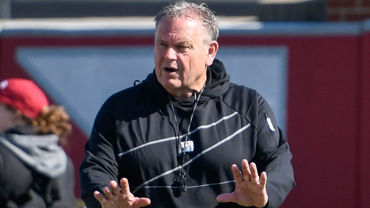 Hogs coach Sam Pittman on Landon Jackson improving, scrimmages » Hit ...