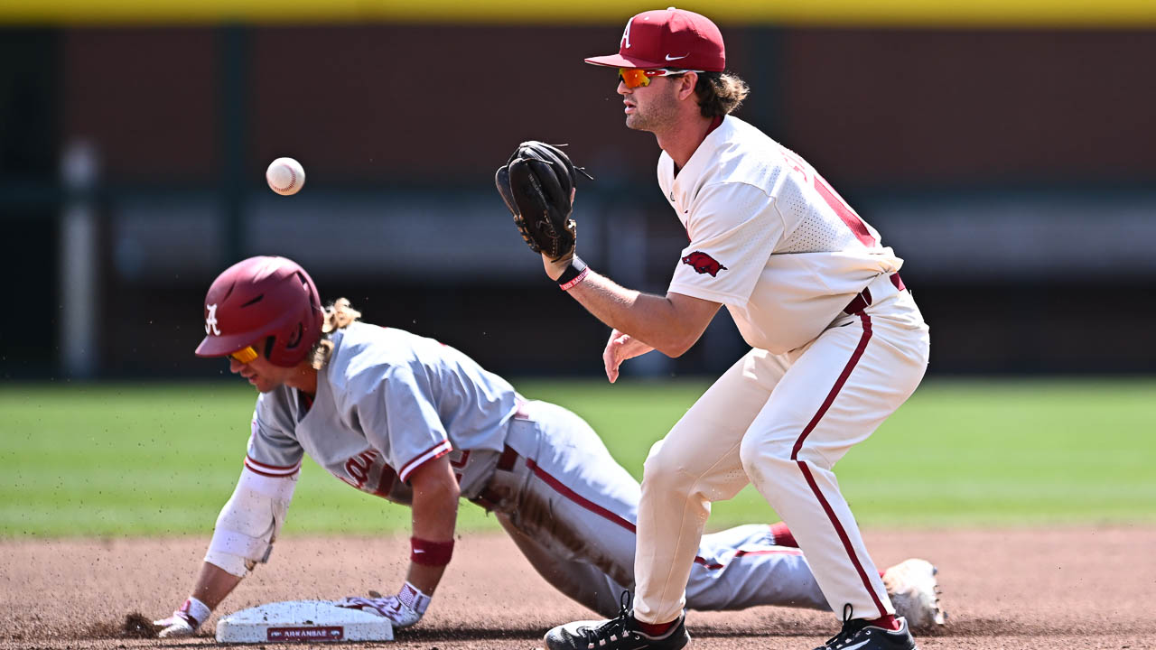 Democrat-Gazette's Bob Holt on occasional problems with Hogs' baseball ...