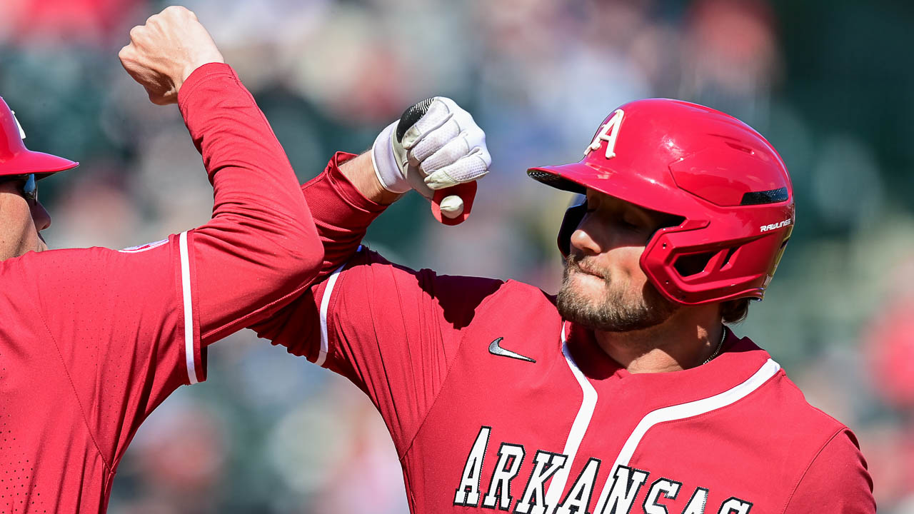 Pig Trail Nation's Alyssa Orange on Razorbacks softball, baseball » Hit ...