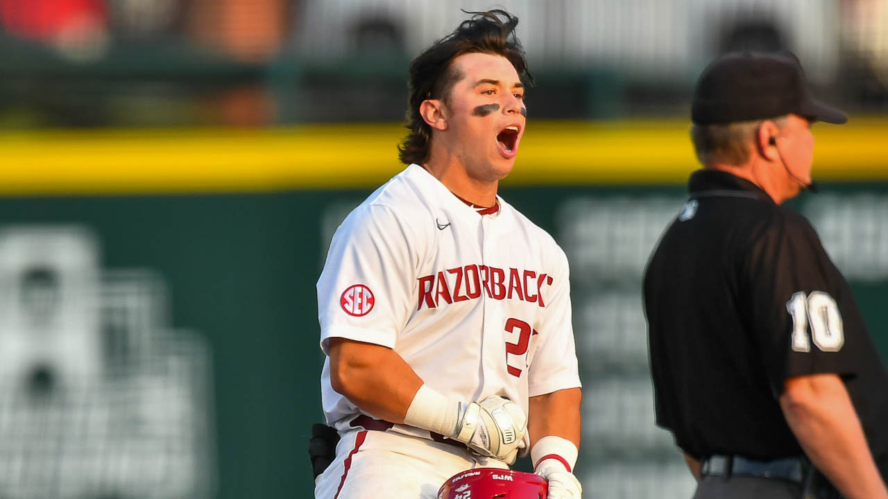 Strong pitching keys Razorbacks' 4-1 win over South Carolina » Hit That ...