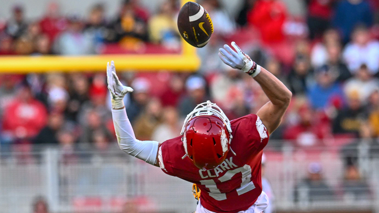 Razorbacks' Joshua Braun, Hudson Clark after dropping final game » Hit ...