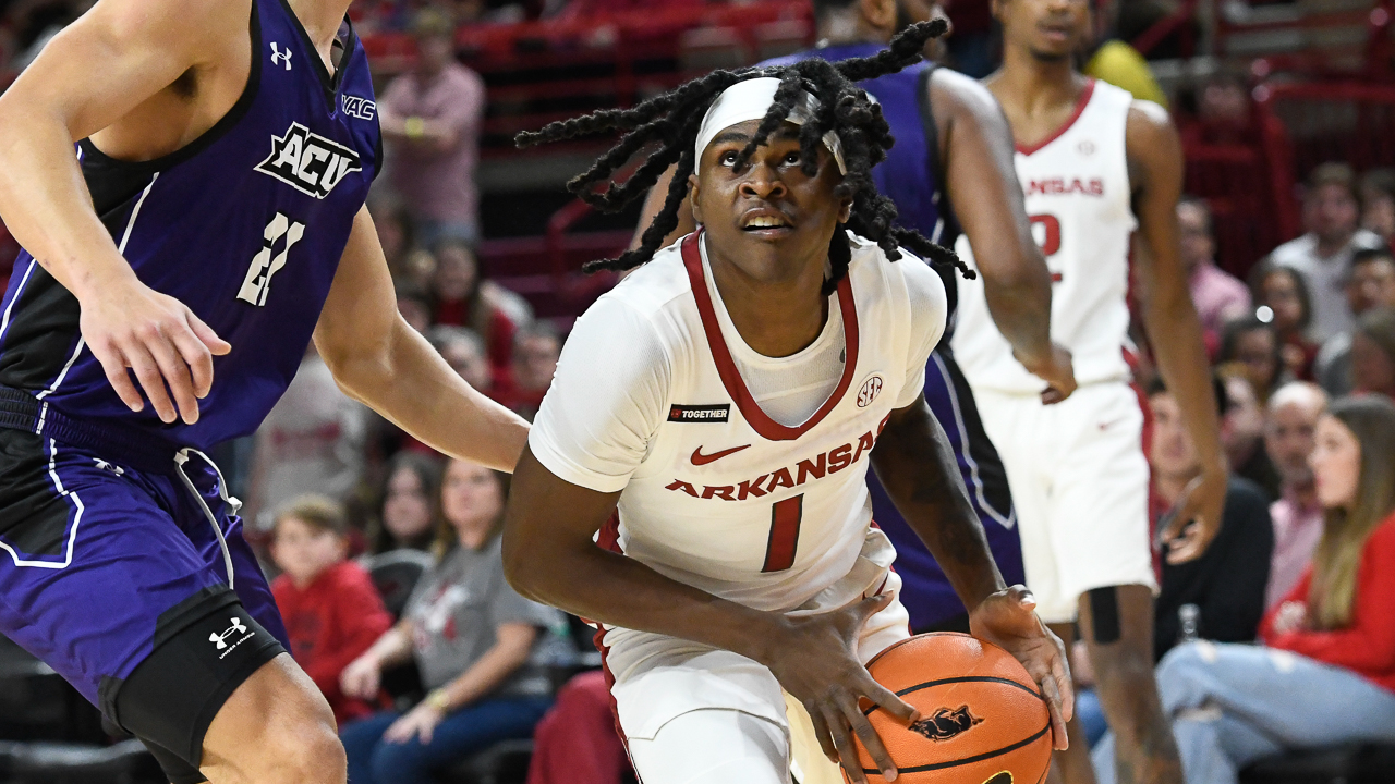 Mark's double-double, Menifield lift Hogs past Abilene Christian » Hit ...
