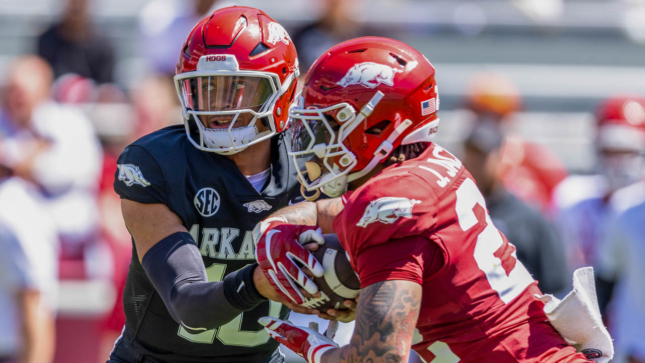Hogville's Dudley Dawson on expectations about Razorbacks » Hit That ...
