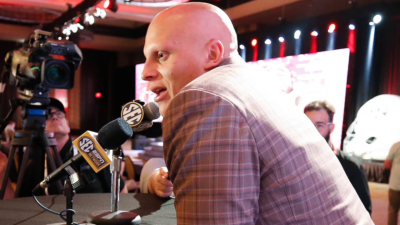 SECMD24: Razorbacks' defensive lineman Landon Jackson on getting better ...