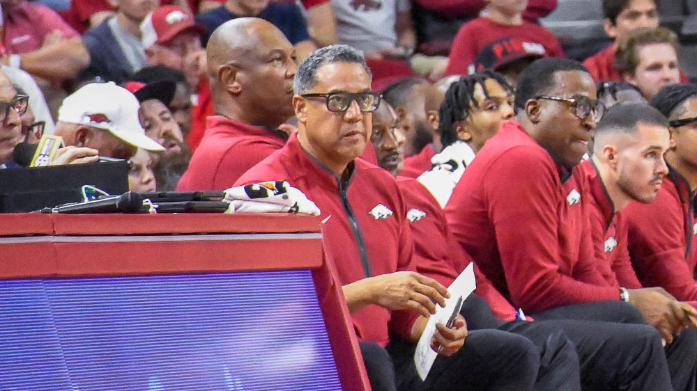 Razorbacks assistant Chuck Martin previewing game with Mississippi ...
