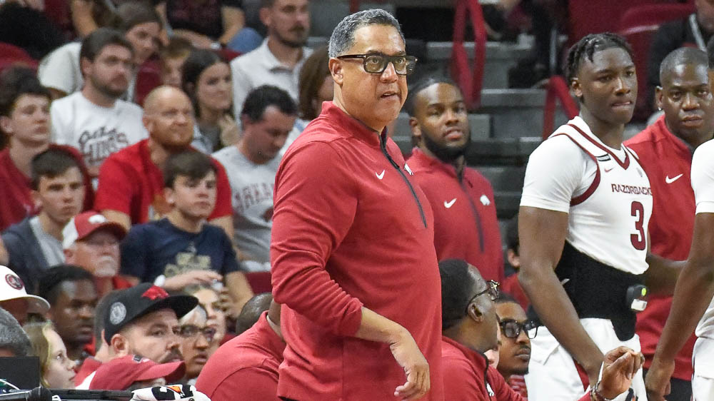 Razorbacks assistant Chuck Martin previewing game against Florida » Hit ...
