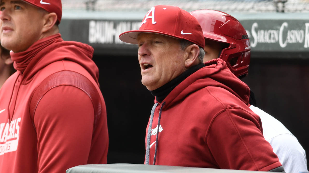 Razorbacks coach Dave Van Horn previews series at Georgia » Hit That ...
