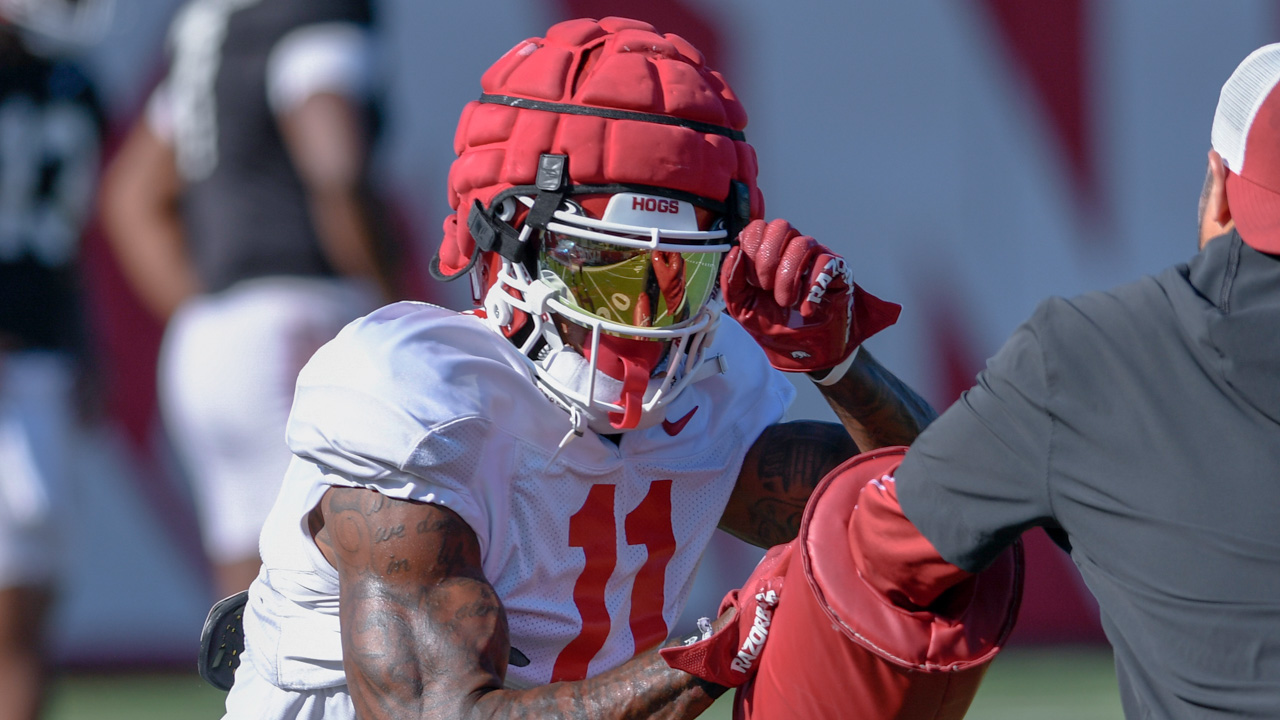 Ex-MLB outfielder Monte Harrison emerges as Arkansas football standout ...